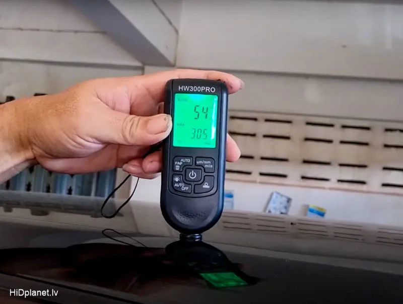 HW-300 Pro Paint Thickness Gauge | Delivery in Europe