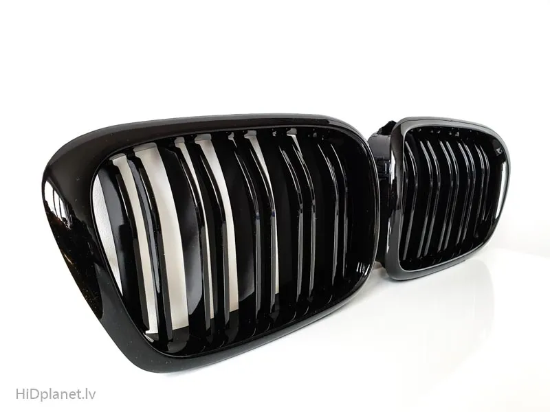 BMW E39 (5 sērijas) melnas radiatora restes | Piegāde Eiropā